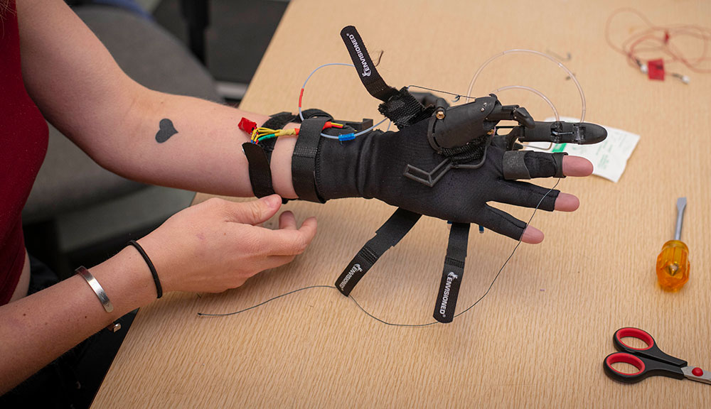 Worcester Polytechnic Institute Undergrads Developing Partial Hand ...